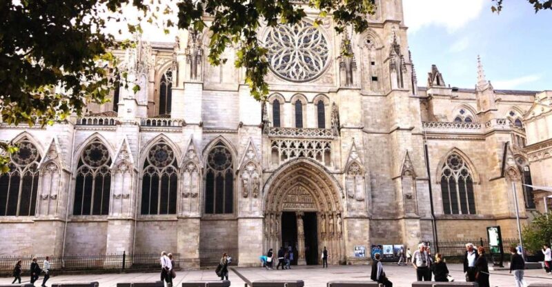 Bordeaux: Capture the most Photogenic Spots with a Local - FAQs