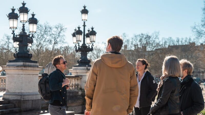 Bordeaux : Evening Food and Wine Tour with local delicacies - Frequently Asked Questions