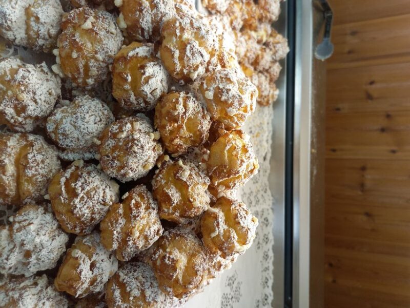 Bordeaux food tour: sweet specialities & highlights - The Sum Up