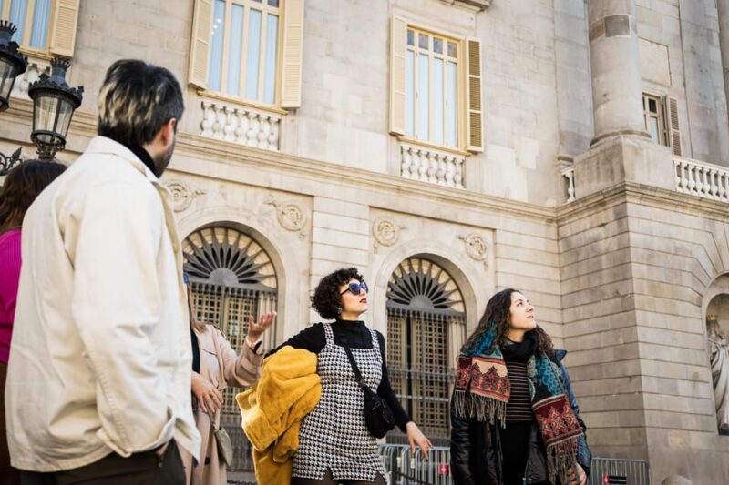 Bordeaux: Food Walking Tour with Full Meal and Wine - The Price and Its Value