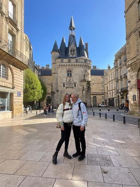 Bordeaux: Guided Waking Tour in French - Key Points
