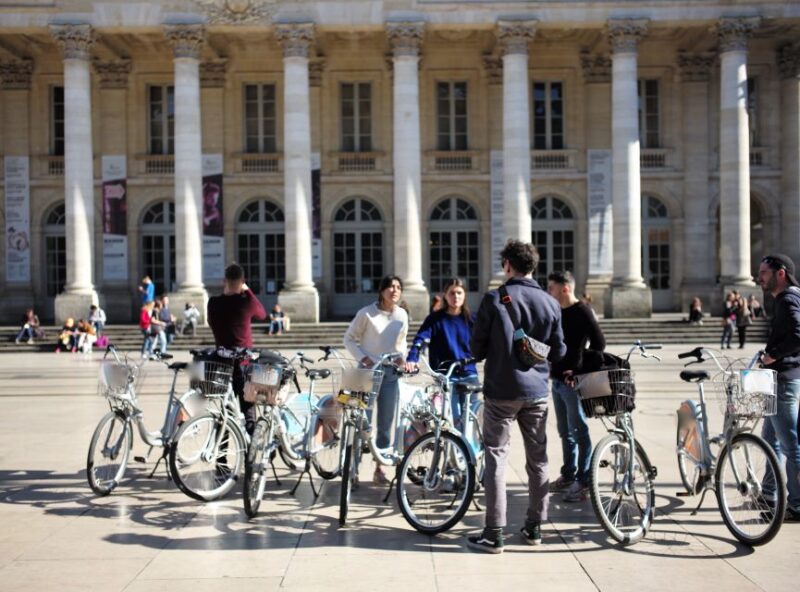 Bordeaux: Historic Center & Chartrons District Bike Tour - Authenticity and Hidden Gems
