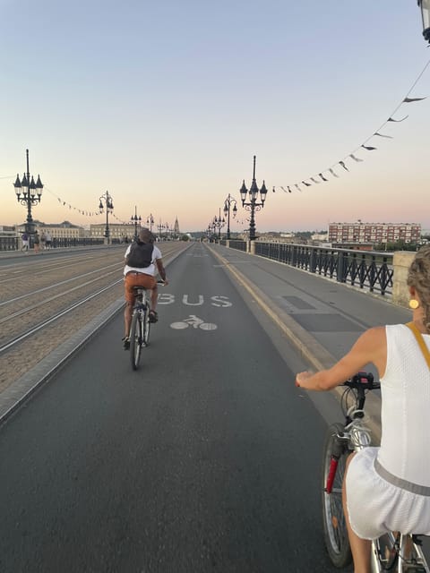 Bordeaux: Historical Bike Tour of the Three Bridges - FAQs