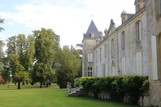 Bordeaux in a Day City and Chateau Visit Shared Walking Tour - Who Should Consider This Tour?