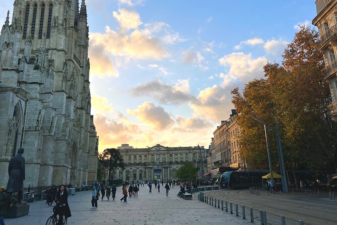 Bordeaux in a Day City and Chateau Visit Shared Walking Tour - Frequently Asked Questions