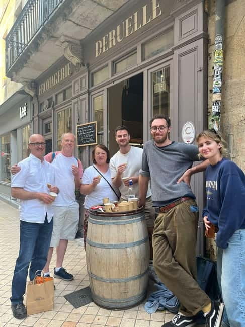 Bordeaux: Market Food Tour all included food & drinks - Who Should Consider This Experience?