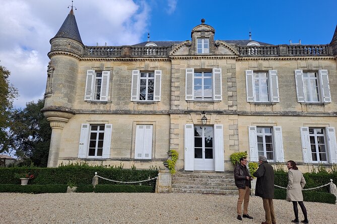 Bordeaux Médoc Region Private Wine Lovers Tour With Chateau Visits & Tastings - Culinary Delights: Local Dining Options