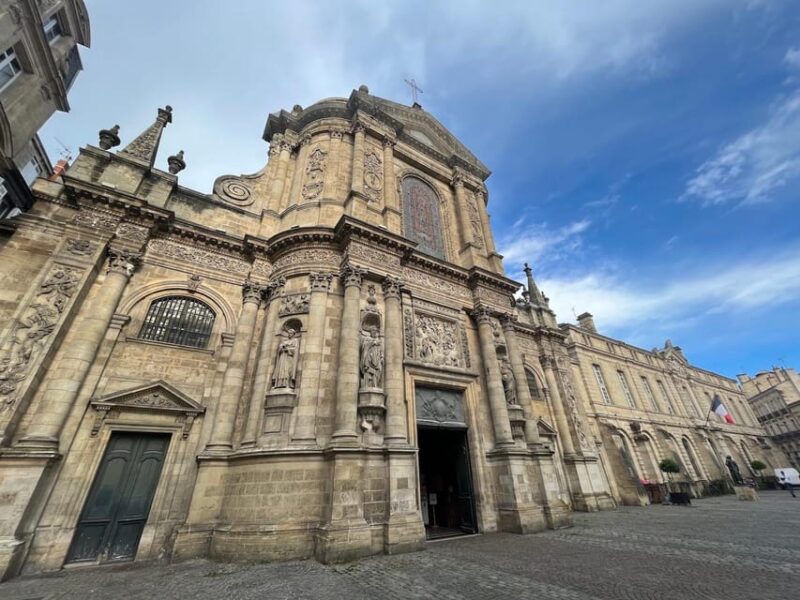 Bordeaux: Small Group - Guided Walking Tour - Discovering Local Culinary Delights