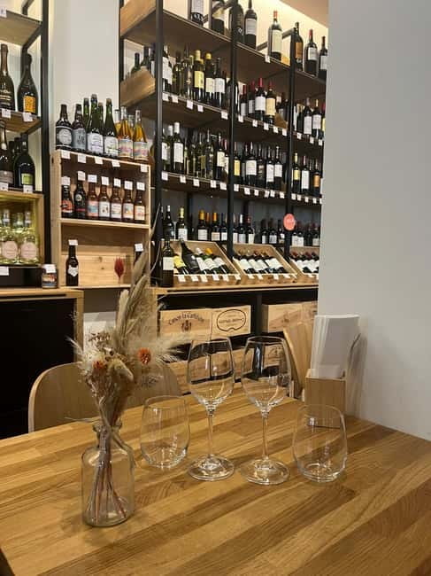 Bordeaux: Taste 4 Wines with a Certified Sommelier - In The Sum Up