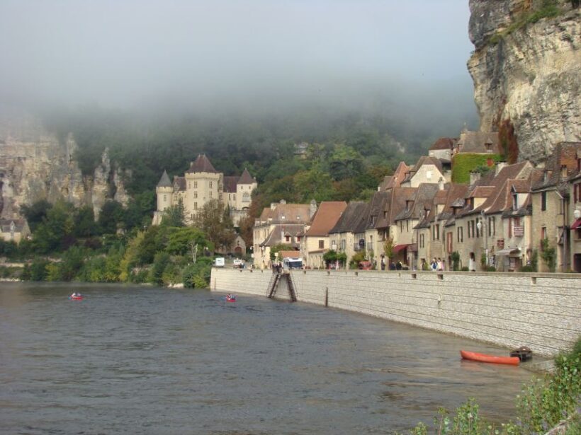 Bordeaux to Dordogne: Castles & Villages Private Tour - Why Consider the Bordeaux to Dordogne Private Tour?