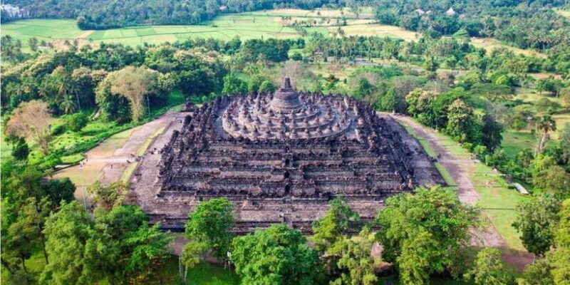 Borobudur and Prambanan Tour from Yogyakarta - Key Points