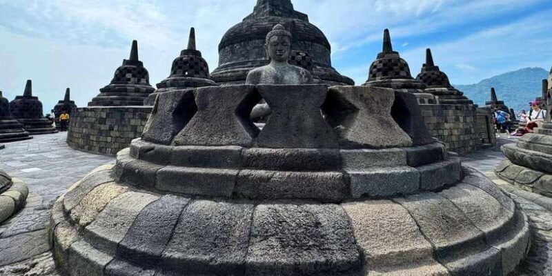 Borobudur Climb to the Top & Prambanan with Ticket Included - What Makes This Tour Value-Driven?