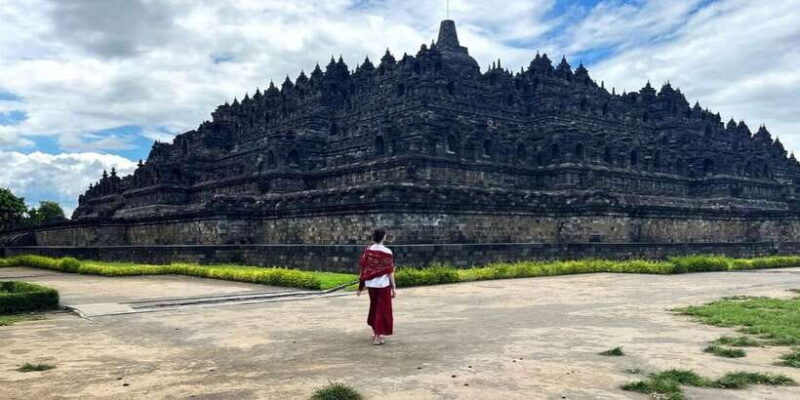 Borobudur Climb to the Top & Prambanan with Ticket Included - Final Thoughts: Who Will Love This Tour?