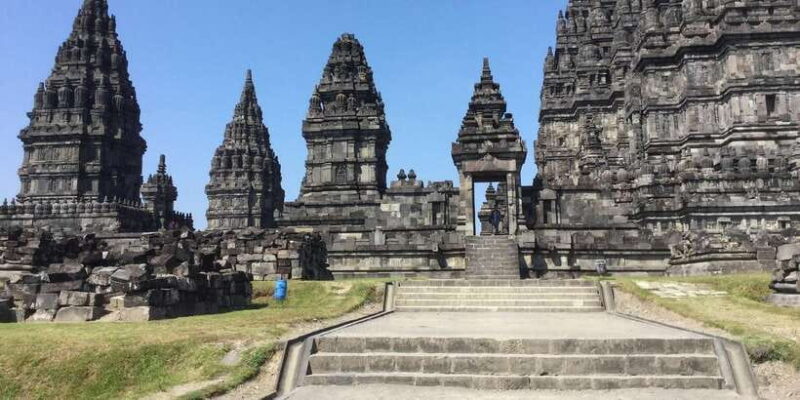 Borobudur Climb Top, Prambanan with Guide, Ticket Include - Key Points