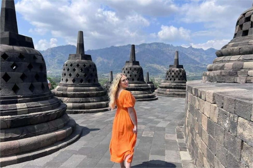 Borobudur Climb-up Tour with Tickets Guarantee & Transfers - Introduction