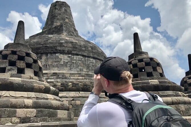 Borobudur Full Climb Up Access and Selogriyo Rice Terrace Tour - Key Points