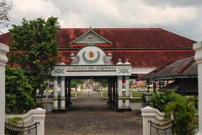 Borobudur & Prambanan in Yogyakarta, train to Malang, hike Bromo & Ijen // 4D3N - The Itinerary: What to Expect Each Day