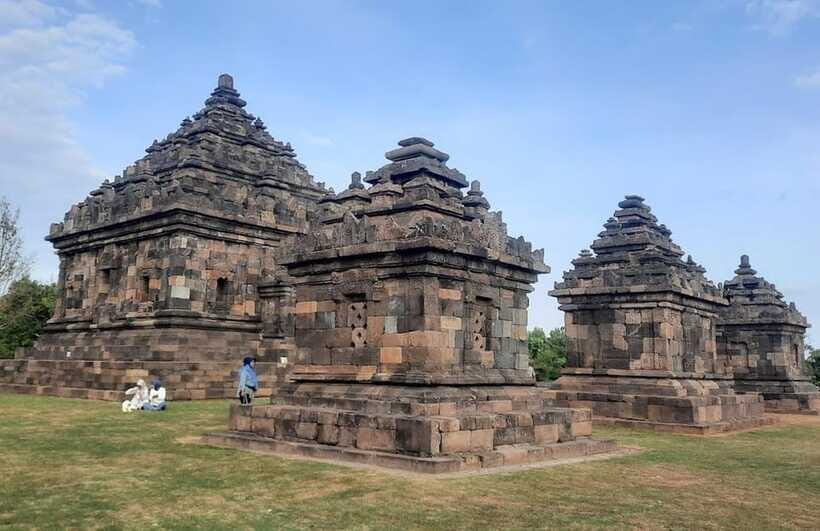 Borobudur, Prambanan, Plaosan, & Ijo Temple Sunset - Who Should Consider This Tour?