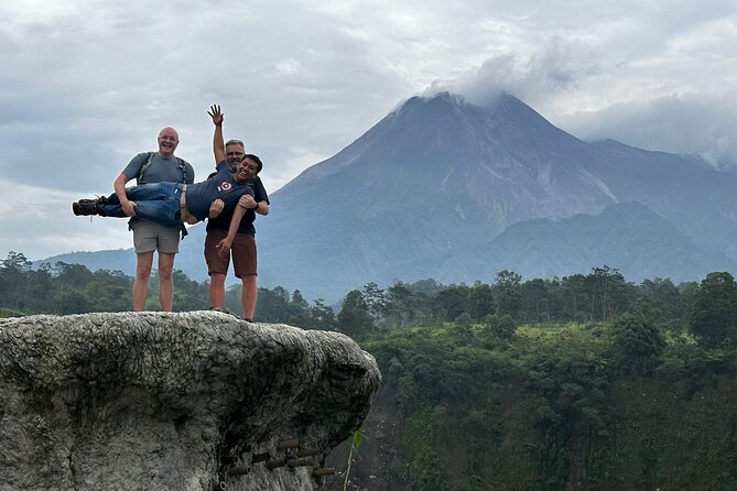 Borobudur Sunrise from setumbu Hill , Merapi Volcano & Prambanan Full Day Tour - Visualize Your Day
