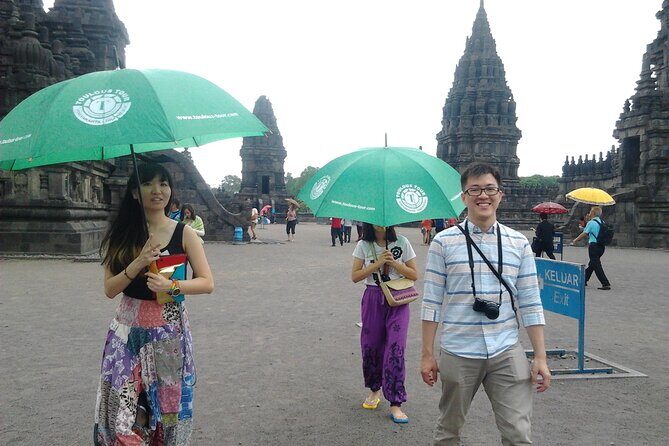 Borobudur Sunrise via VIP gate Manohara Borobudur - FAQ