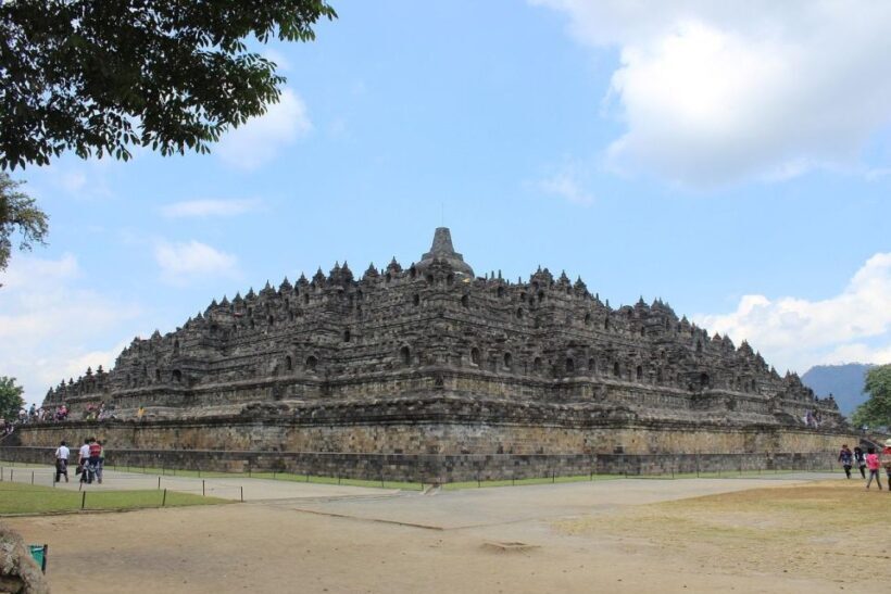 Borobudur Temple full access with guaranteed climb tickets - Key Points