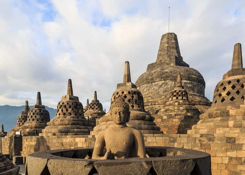 Borobudur Tour : guarantees climb up top of temple structure - Key Points
