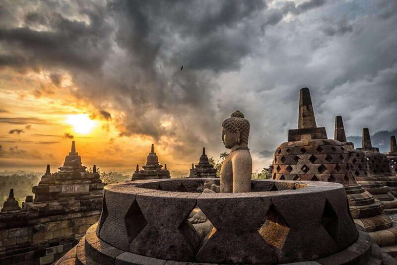 Borobudur Tour : guarantees climb up top of temple structure - Final Thoughts: Is It Worth It?
