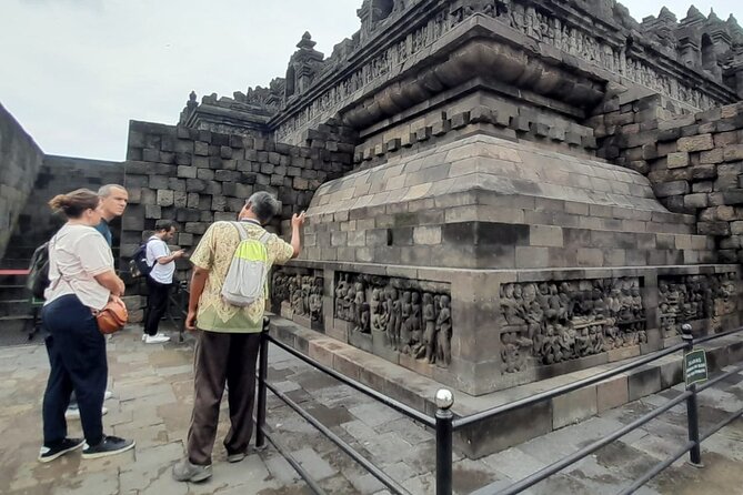 Borobudur,Prambanan and Merapi Volcano Tour . - What could be better?