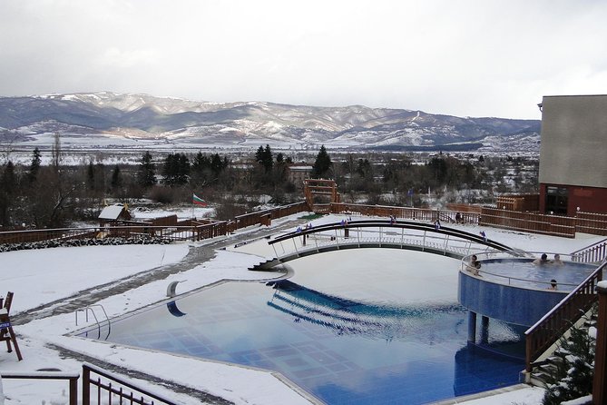 Borovets: Thermal pool escape - Key Points