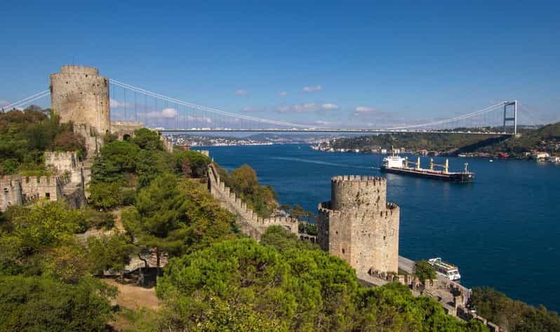 BOSPHORUS BUS & BOAT - Highlighted Stops and What You Can Expect