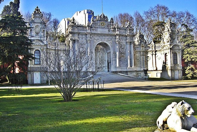 Bosphorus Cruise and Two Continents Tour with Lunch at the top of Camlica Hill - The Sum Up
