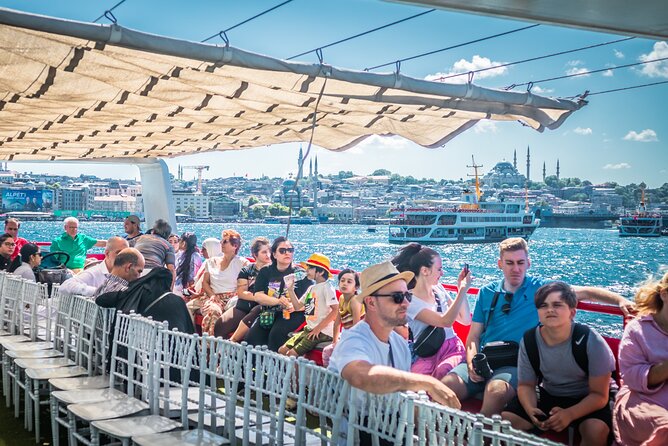 Bosphorus Cruise Boat Tour İstanbul And Golden Horn With Guide - Recommendations for an Optimal Cruise Experience