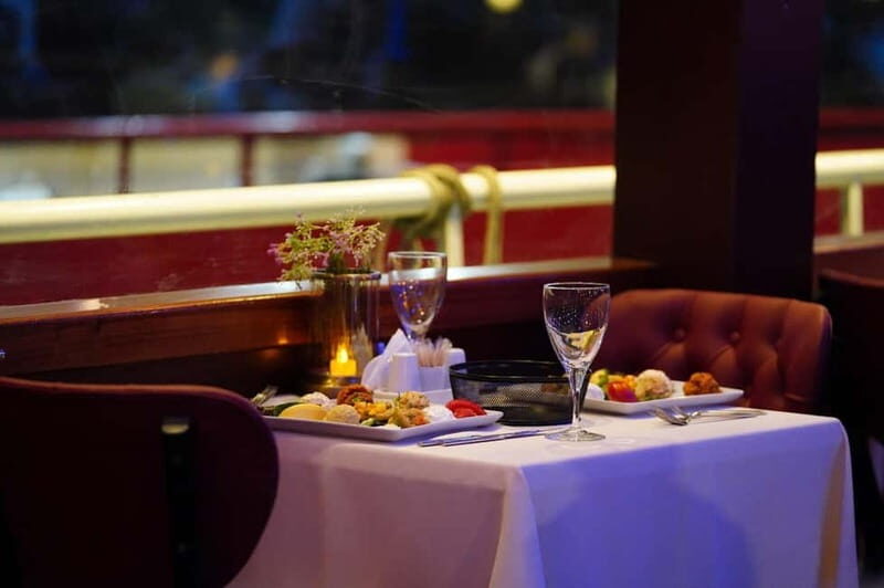 Bosphorus Cruise with Dinner, non-limited drinks, transfers - Exploring the Experience: An Honest Look at the Bosphorus Dinner Cruise