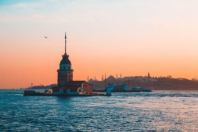 Bosphorus Cruise with unlimited alcohol - Who Would Enjoy This Tour?