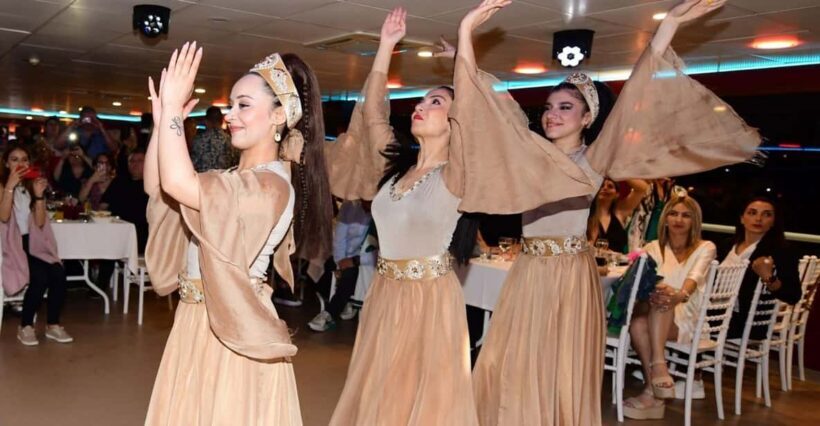 Bosphorus Dinner Cruise & Dance Shows with Private Table - FAQ
