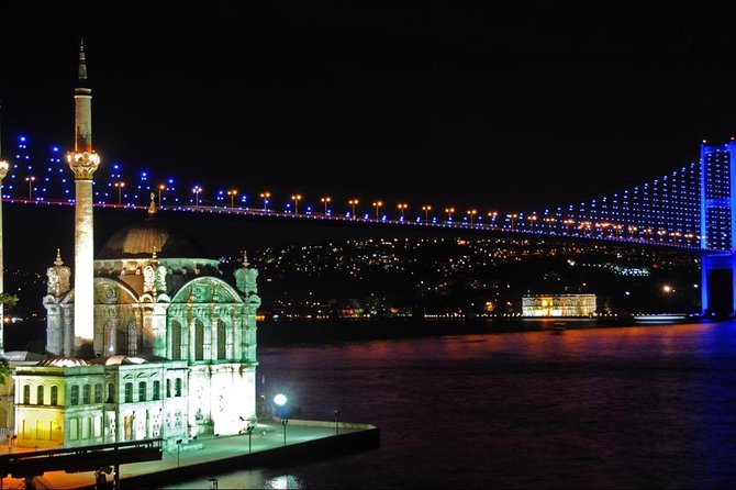 Bosphorus Dinner Cruise With Folk Dance and Live Performances - Accessibility and Comfort