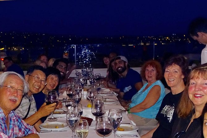 Bosphorus Dinner Cruise With Live Performance - Dining and Beverages