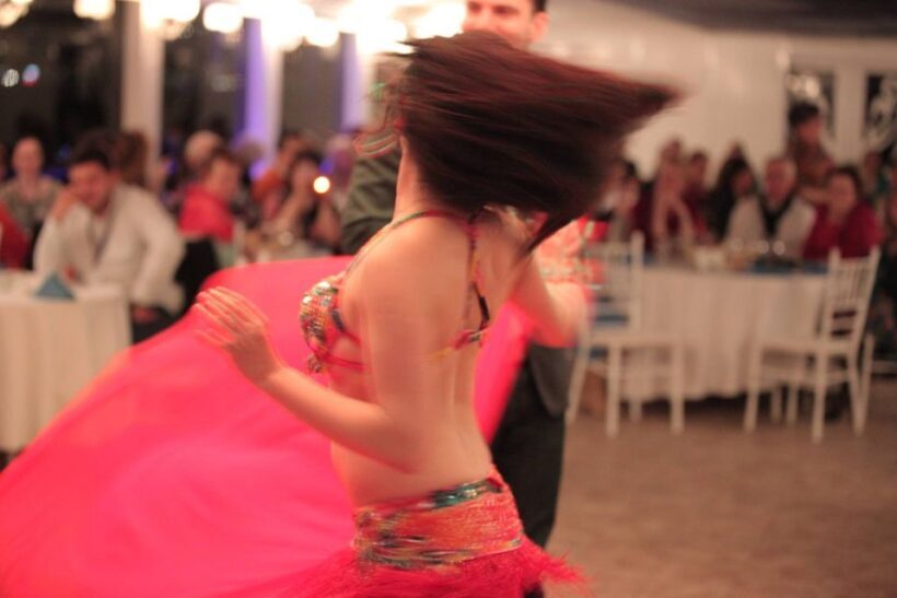 Bosphorus: Dinner Cruise with Live Performances Experience - Entertainment: Authentic and Lively