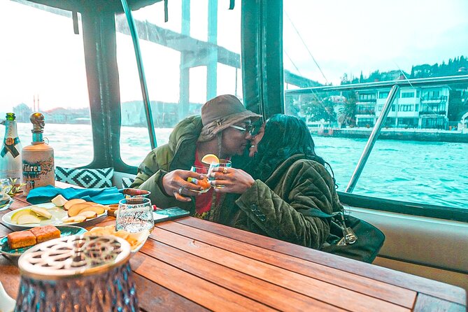 Bosphorus Dinner / Lunch Cruise - Private and Customizable - Since You Asked