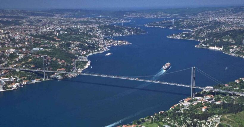 Bosphorus Only Boat Tour - Key Points