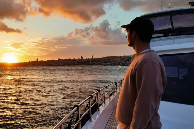 Bosphorus Sunset Cruise on Deluxe Yacht in Istanbul - A Detailed Look at the Bosphorus Sunset Cruise on a Deluxe Yacht in Istanbul
