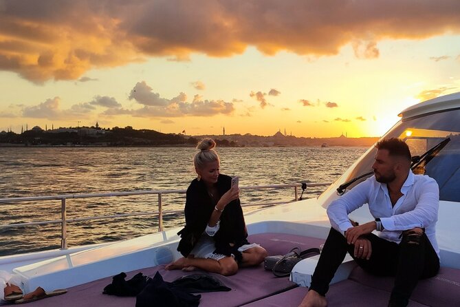 Bosphorus Sunset Cruise on Deluxe Yacht in Istanbul - What Makes This Experience Stand Out