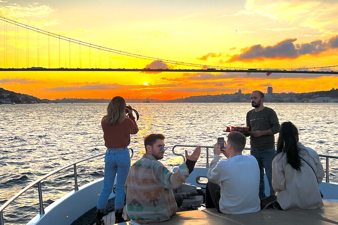 Bosphorus Sunset or Daytime Yacht Cruise with Snacks & Live Guide - Exploring the Itinerary in Detail