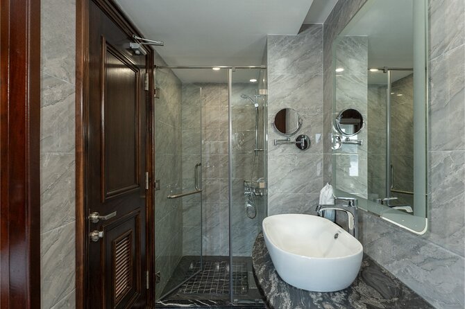 Boss Cruise 2-day Explore Halong Bay from Hanoi - How to Maximize Your Experience