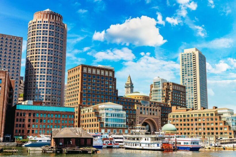 Boston: City Cruises Historical Sightseeing Cruise - A thorough look at what this cruise offers