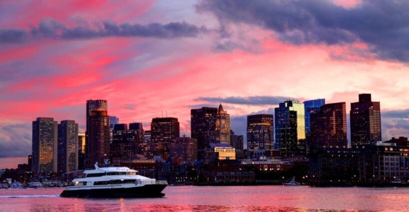 Boston: City Cruises Sunset Skyline Cruise with Commentary - An In-Depth Look at the Sunset Cruise