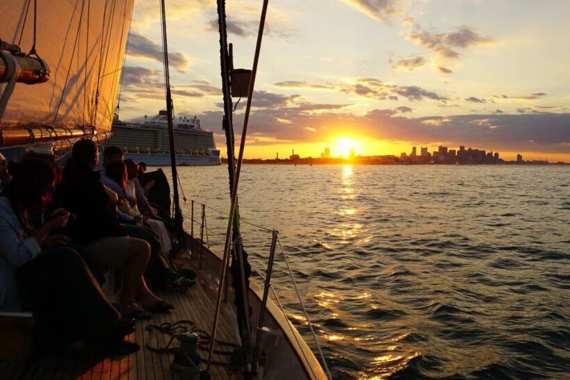 Boston: Harbor Champagne Sunset Sail from Rowes Wharf - Final Thoughts