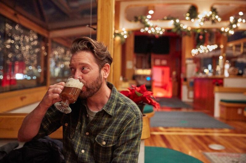 Boston: Harbor Sunset Yacht Cruise - The Sum Up