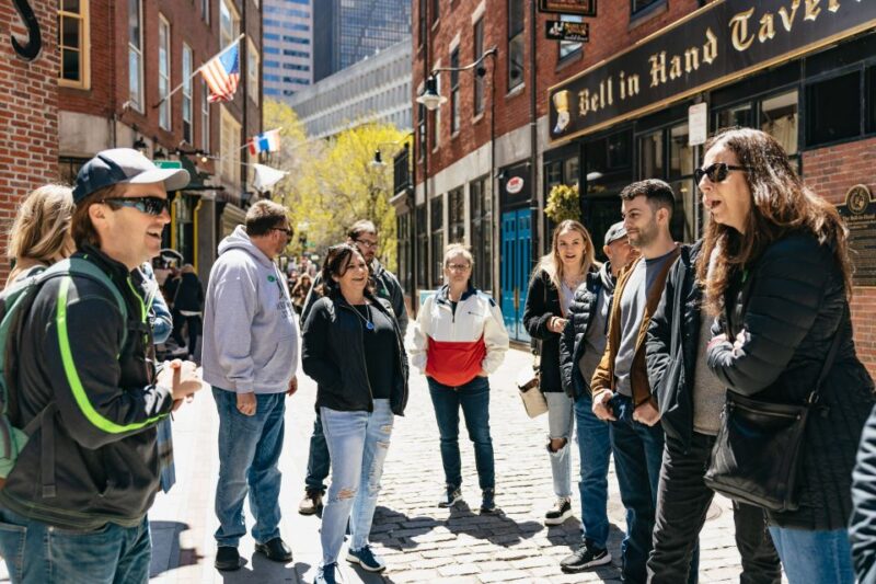 Boston: History Pub Crawl Tour Along the Freedom Trail - Key Points