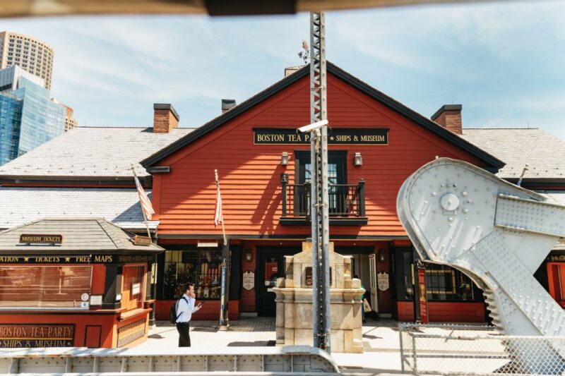 Boston: Hop-on Hop-off Old Town Trolley Tour - Practical Tips for Tour Day